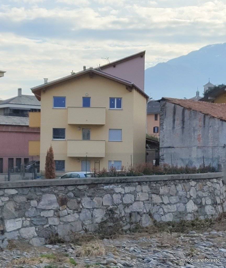 Quadrilocale via Rivolta, Centro, Morbegno