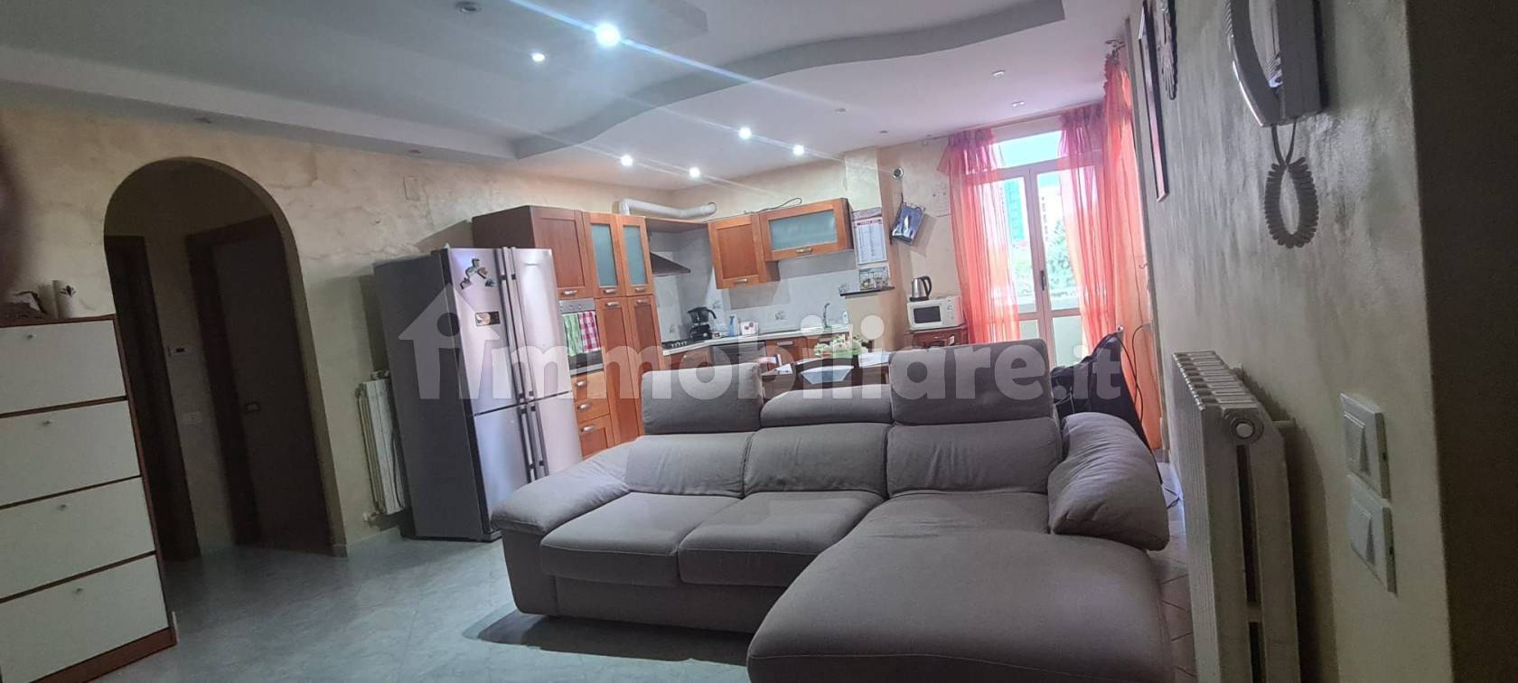 Trilocale Contrada Mazzotta, Pizzo