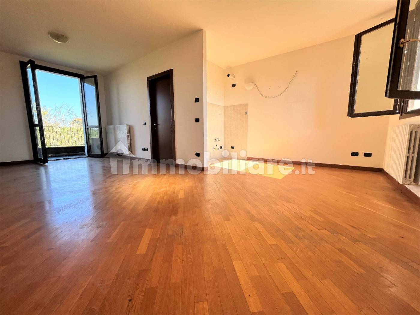 Monolocale fontanafredda, Fontana Fredda, Cadeo