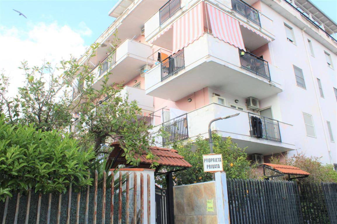 Trilocale traversa F  Navarrino 8, Centro, Scafati