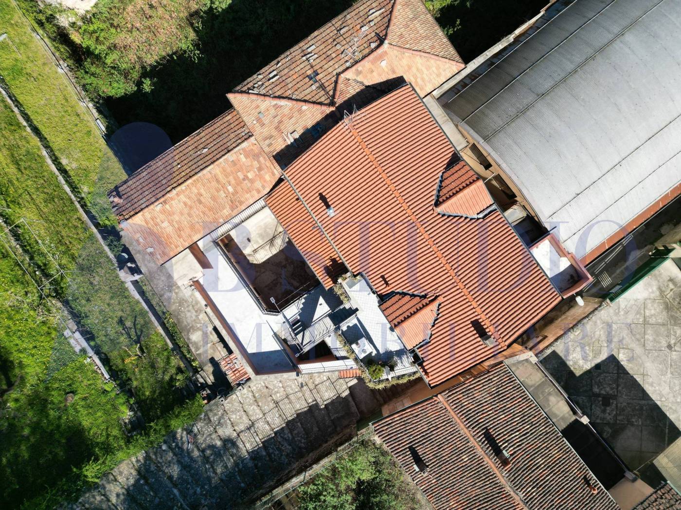 Trilocale via San Carlo, Malgrate