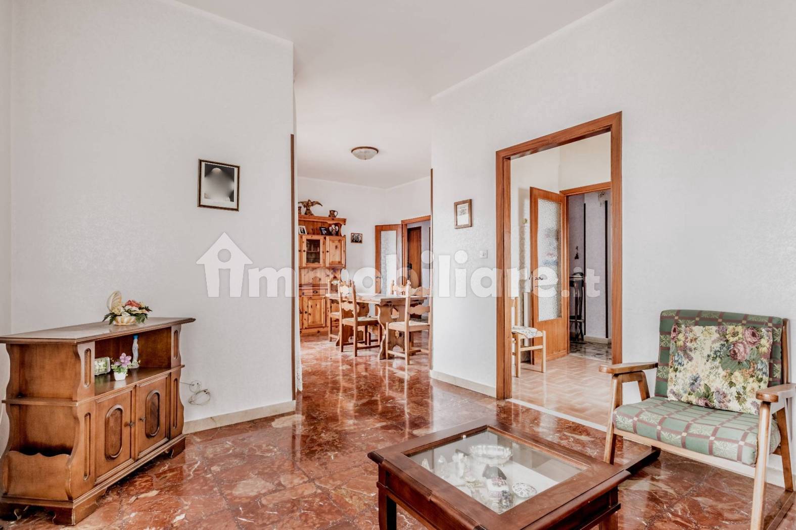 Trilocale via Villa Petrara 191, Centro, Sezze