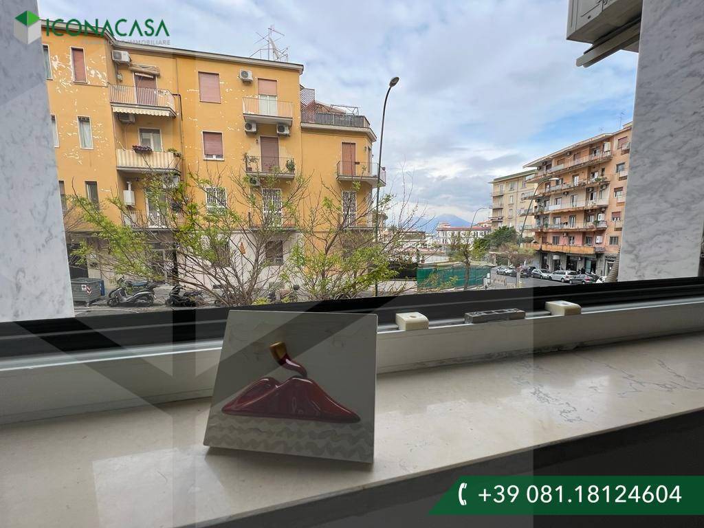 Bilocale via Girolamo Santacroce, Piazza Canneto - Salvator Rosa, Napoli