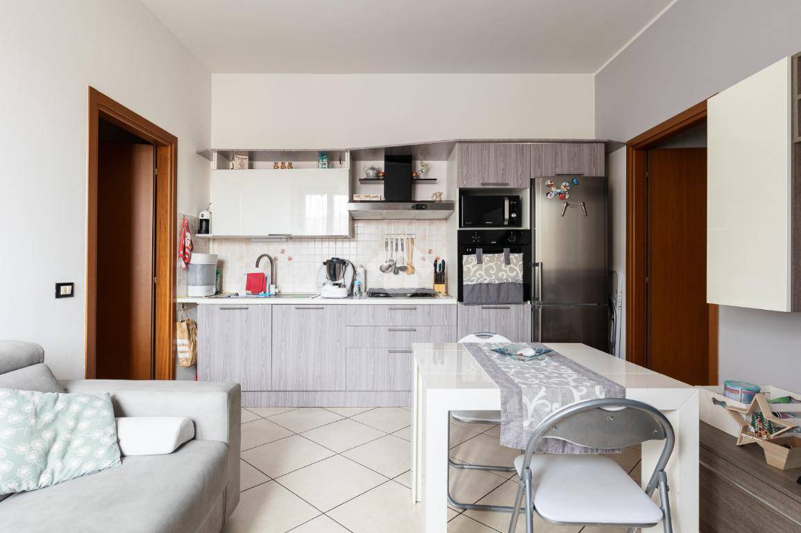 Trilocale via L  Cadorna 22, Bovisio-Masciago