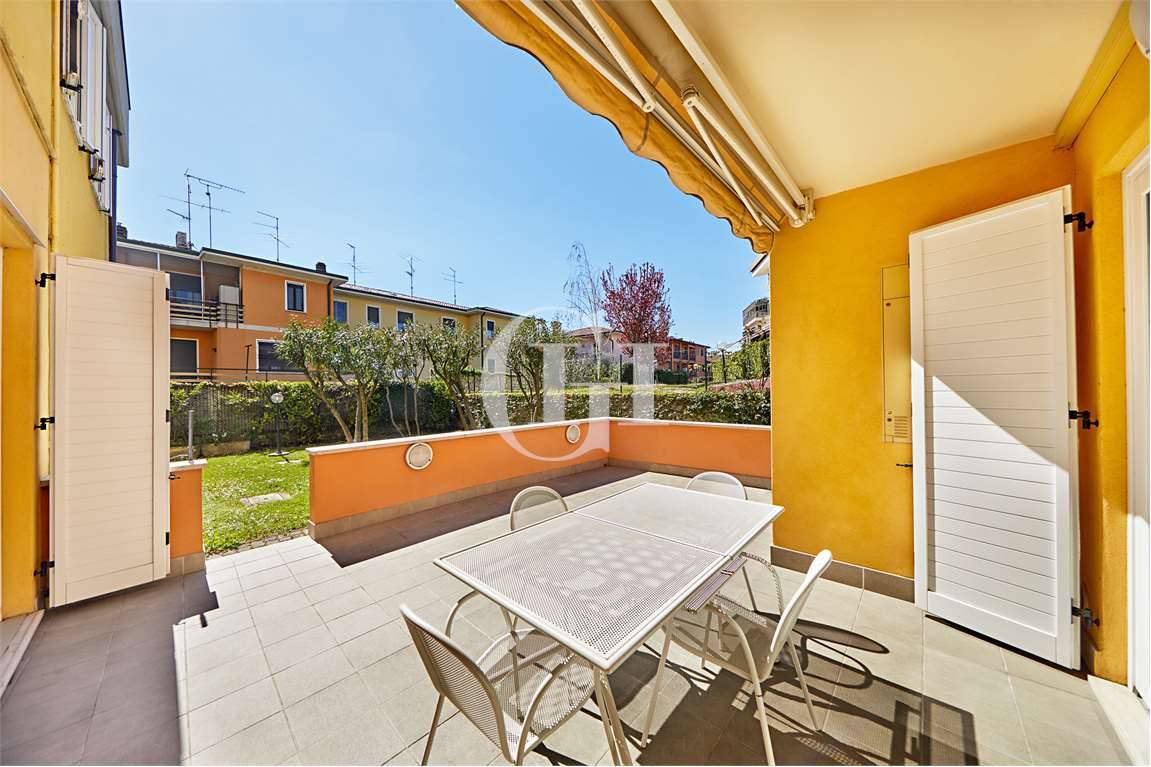 Trilocale via Moretto, 22, Centro, Sirmione
