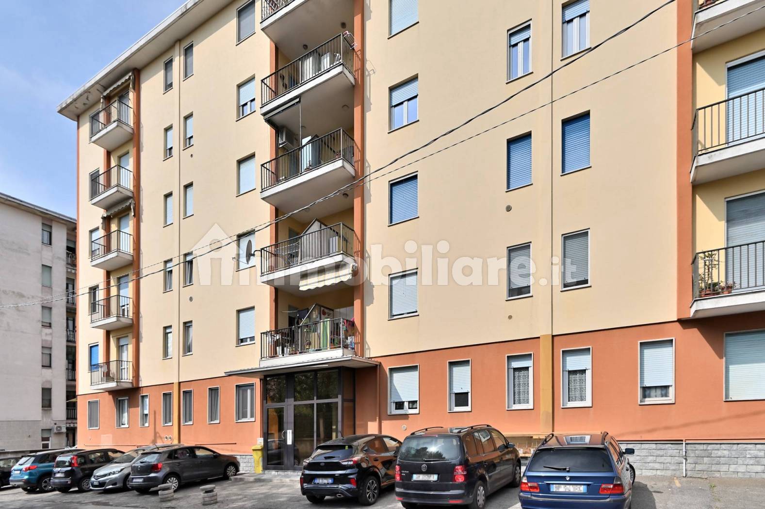 Quadrilocale via Cesare Battisti 4, Centro, Cossato