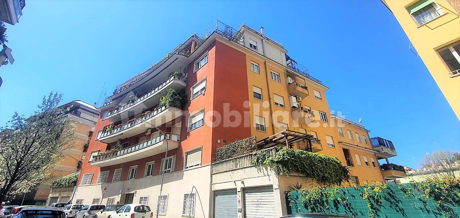 Appartamento viale Tito Livio, Medaglie d&#x27;Oro, Roma