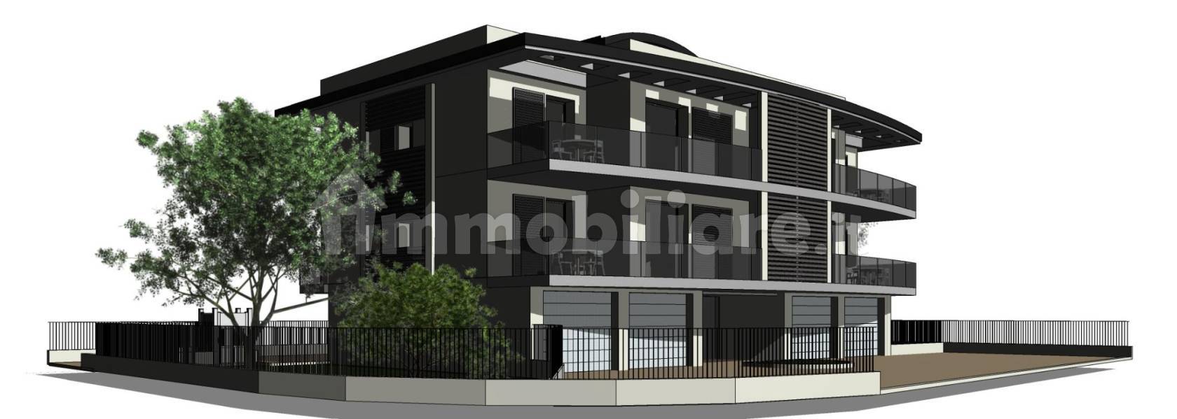 Quadrilocale via Piave 1, Centro, Arona