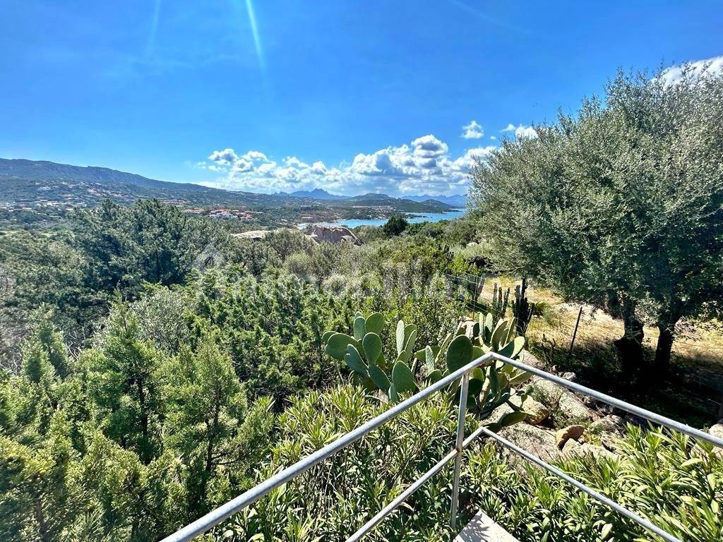 Trilocale via Tre Monti 3, Baja Sardinia, Arzachena