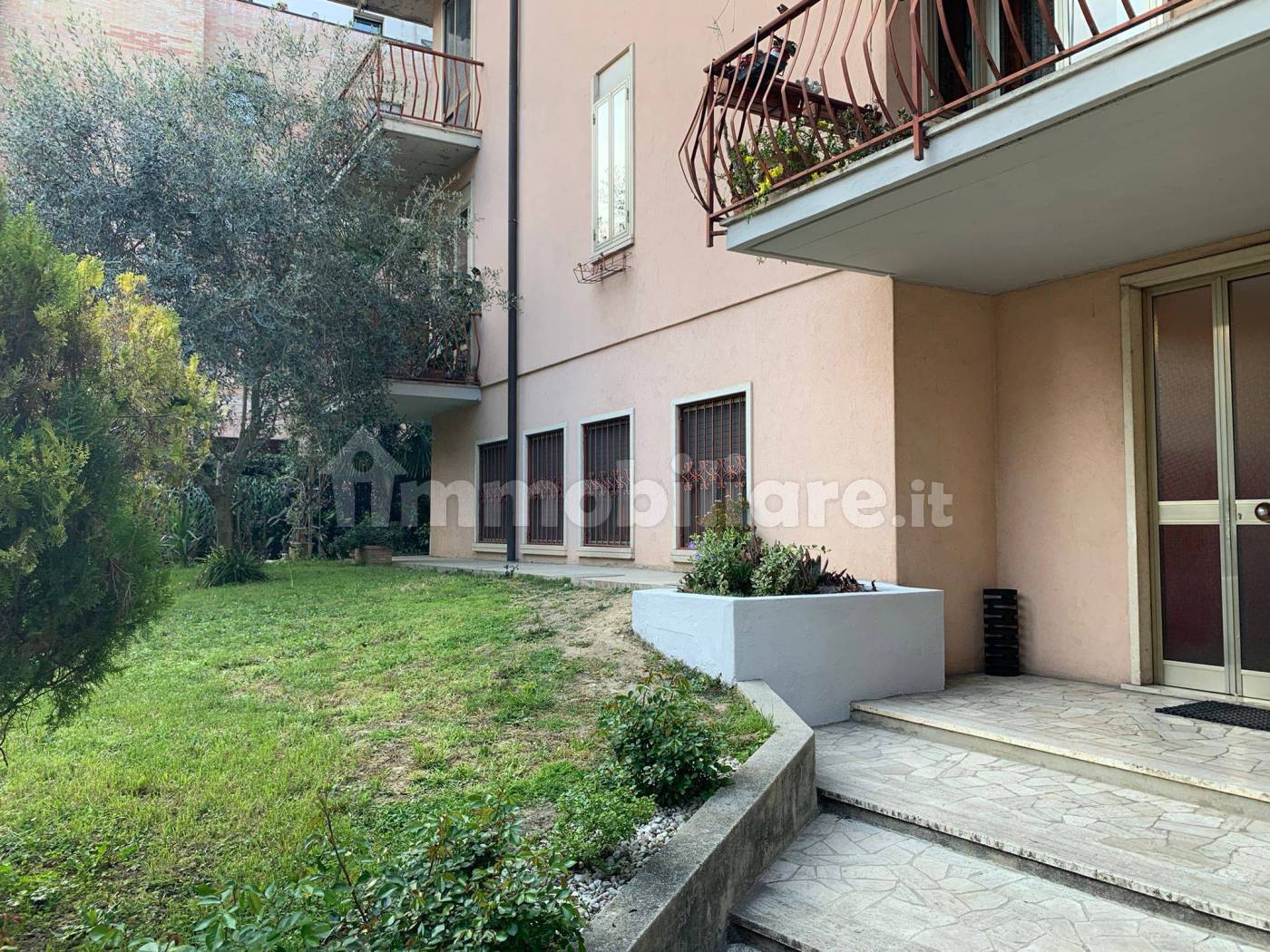 Quadrilocale viale Ambrogio Fusinieri 77, San Pio X, Vicenza