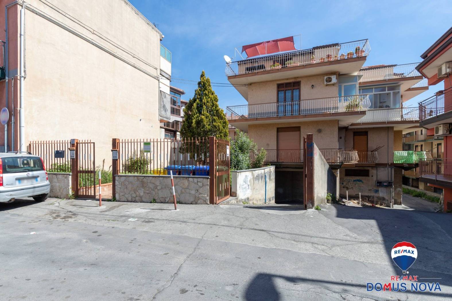 Trilocale via Rua 22, Centro, Aci Catena