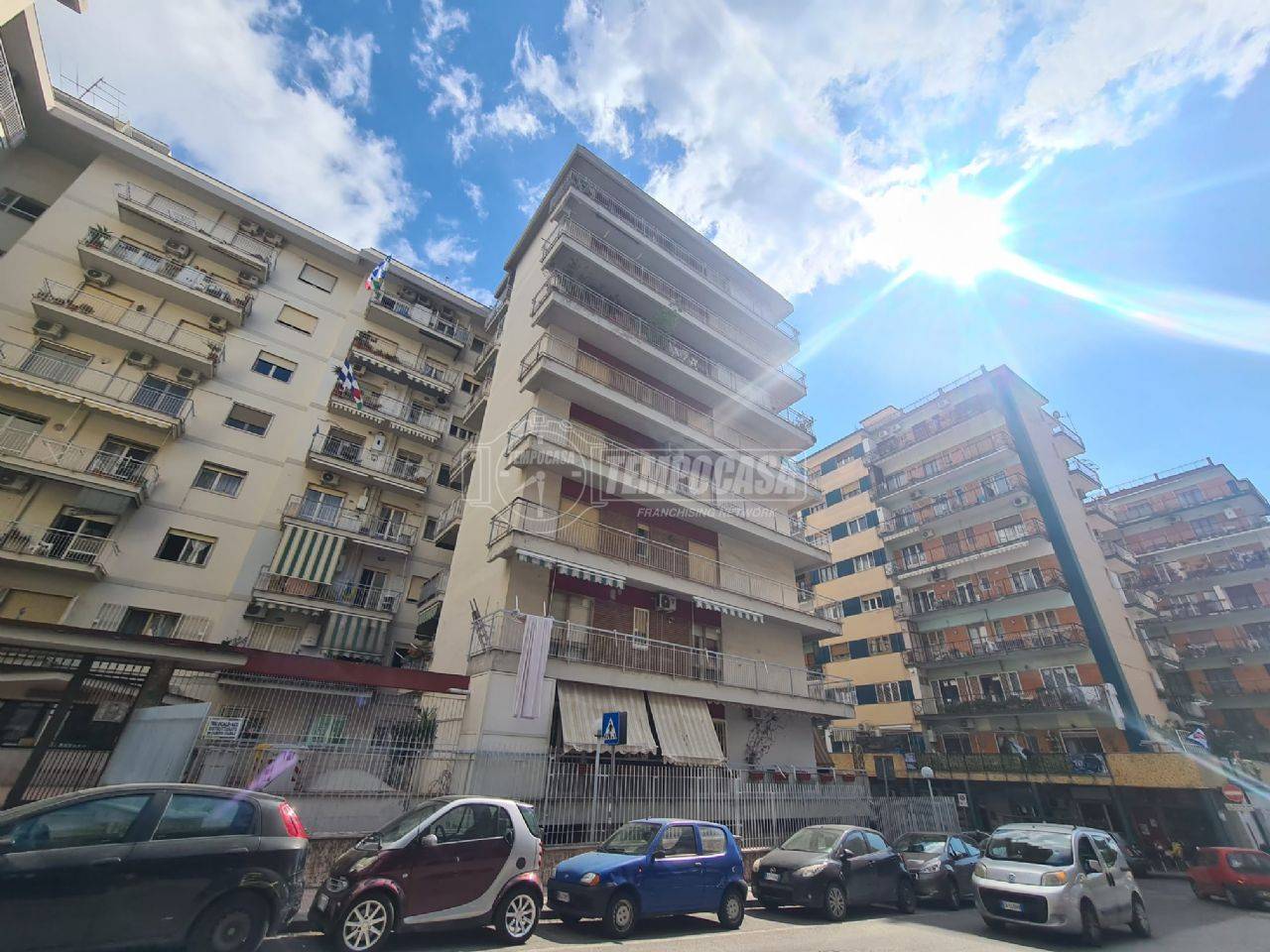 Quadrilocale viale dei pini 46, Colli Aminei - Capodimonte, Napoli