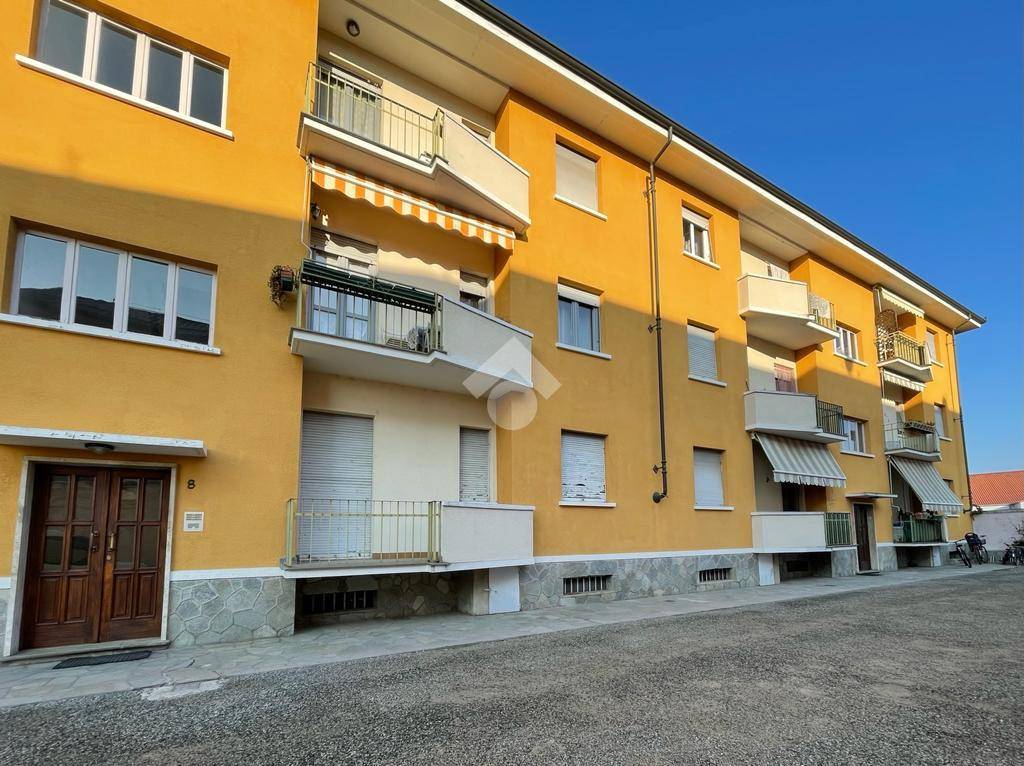 Quadrilocale via Divisione Alpina Cuneese 8, Centro, Racconigi