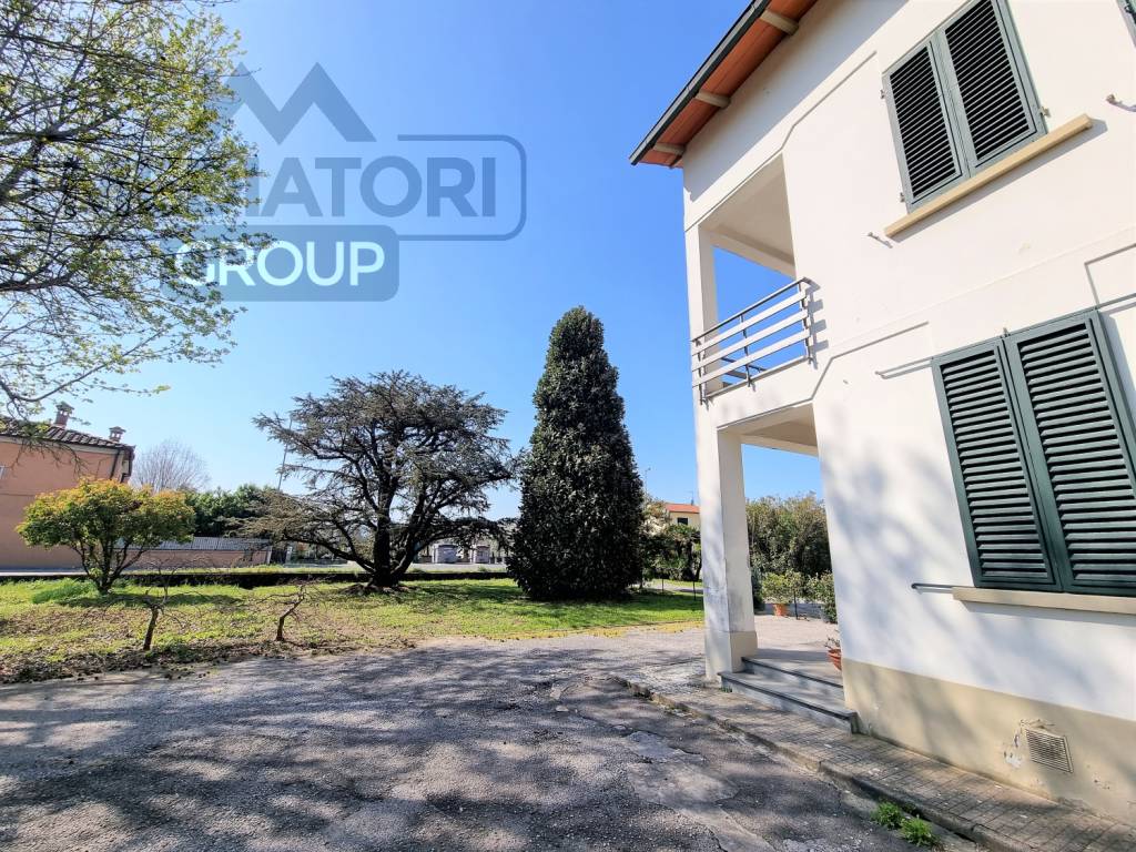 Vendita Terratetto unifamiliare in Strada Provinciale Pratese Pistoia ...