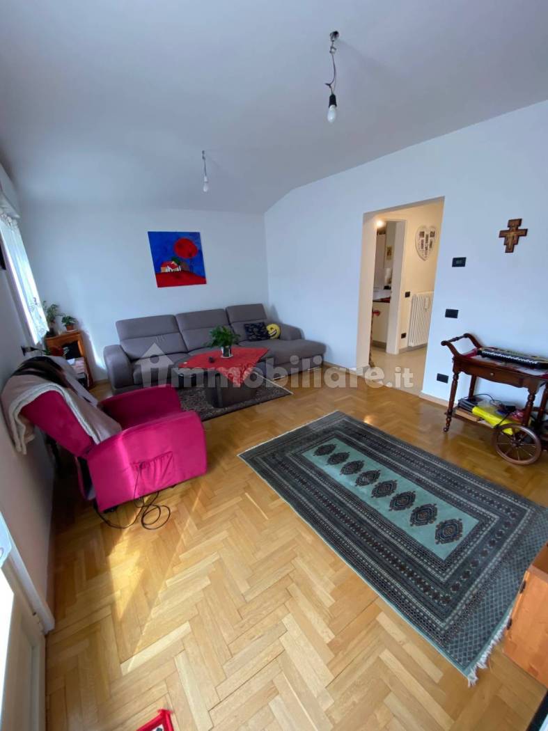 Quadrilocale via degli Alpini 60, Centro, Pieve di Cadore