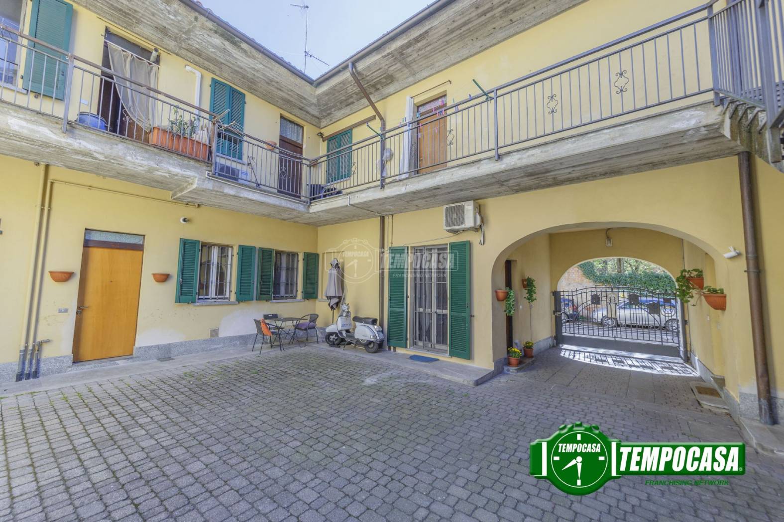 Trilocale viale Lodi, Vallone, Pavia