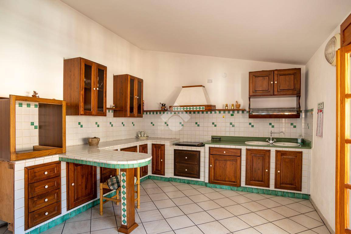 Appartamento via Amalfi 19, Centro, Amantea