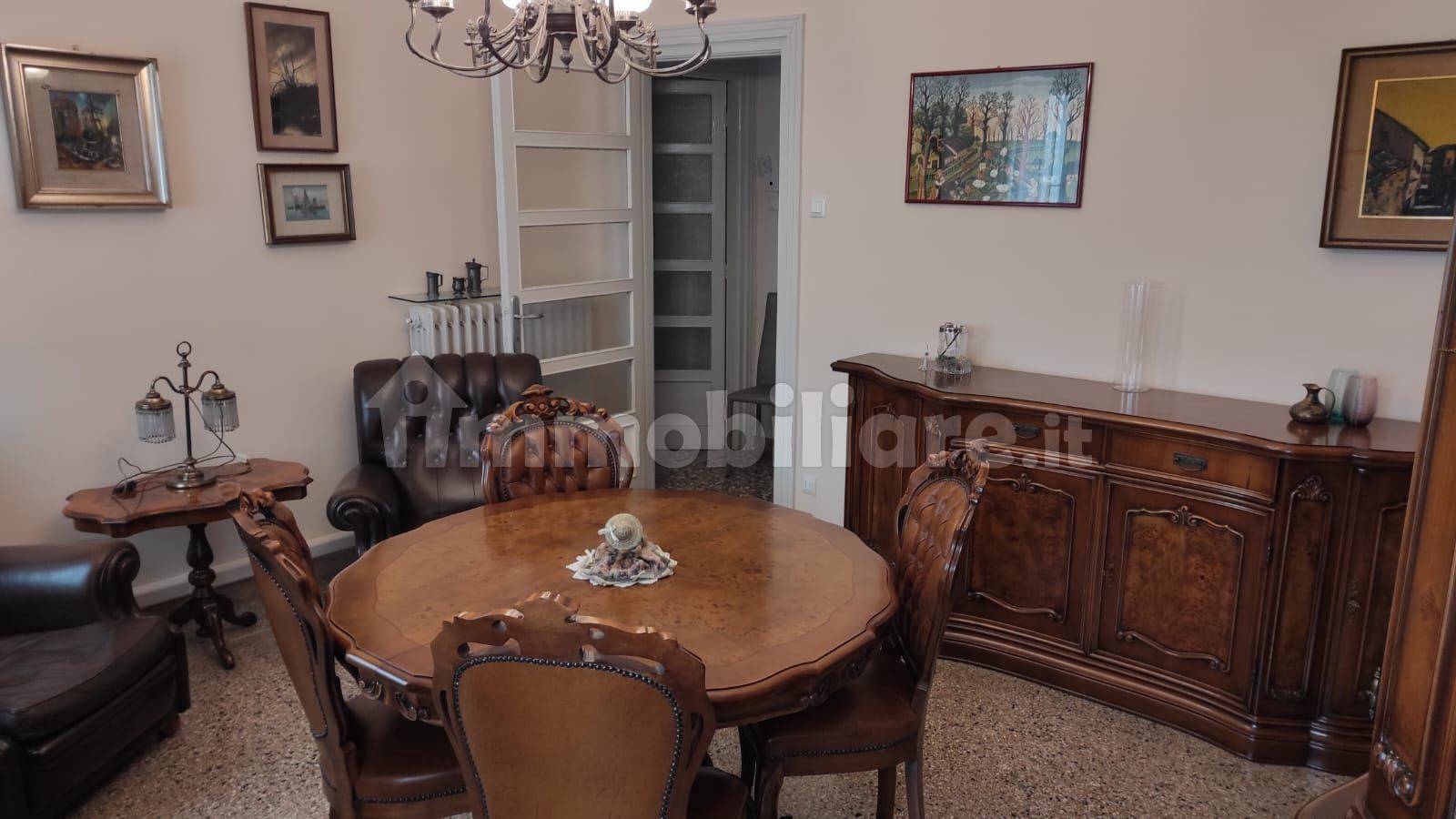 Quadrilocale via Rodolfo Gattinara, Centro Storico, Rovigo