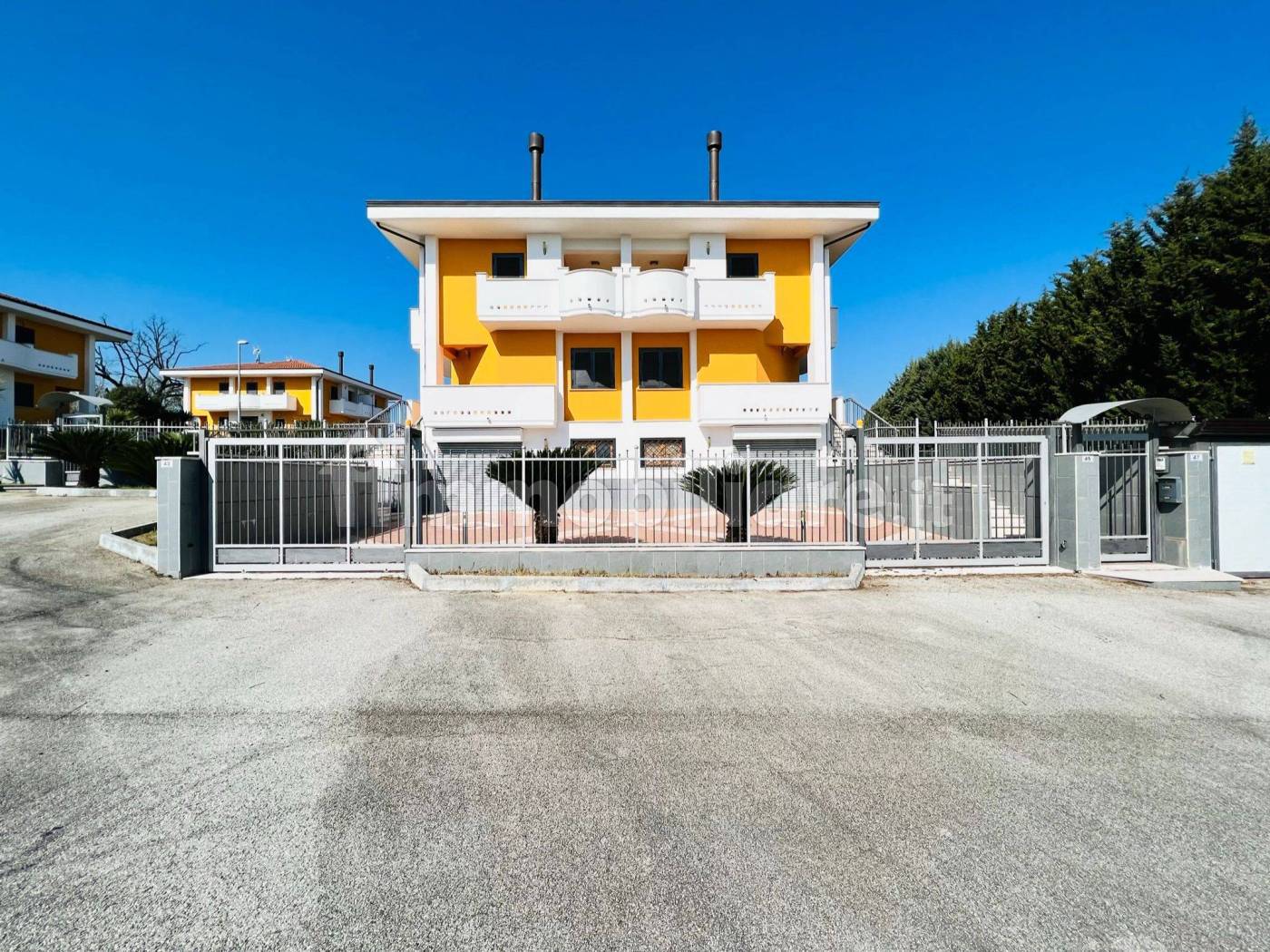 Villa bifamiliare Strada Comunale Madonna della Salute, Benevento