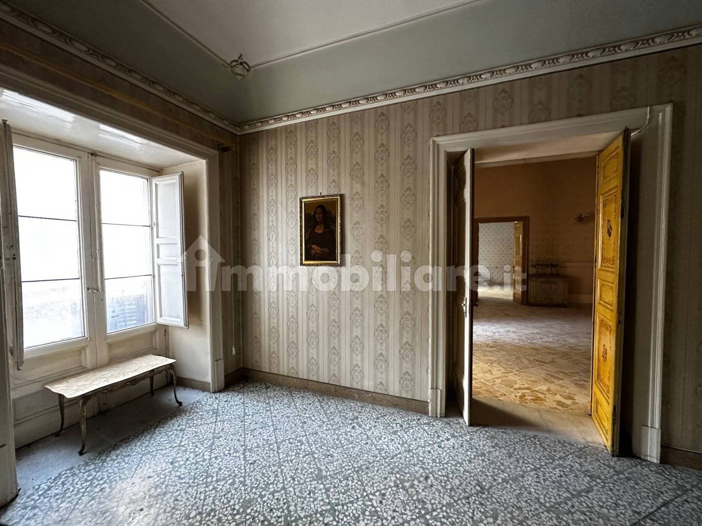 Appartamento via Vittorio Emanuele, Centro, Enna