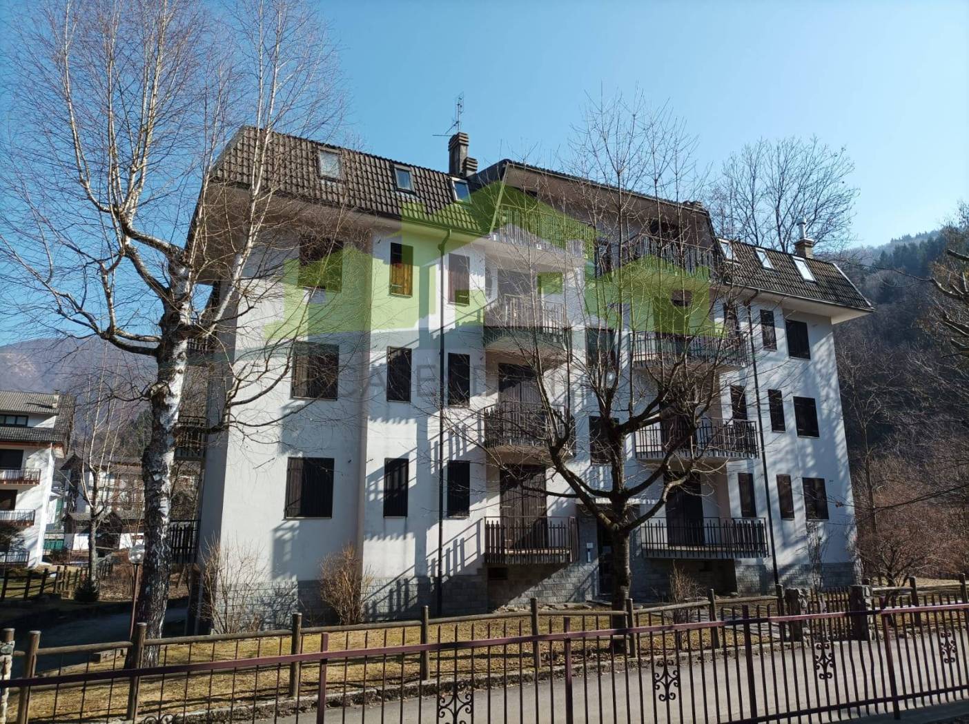 Trilocale ottimo stato, piano rialzato, Centro, Scopello