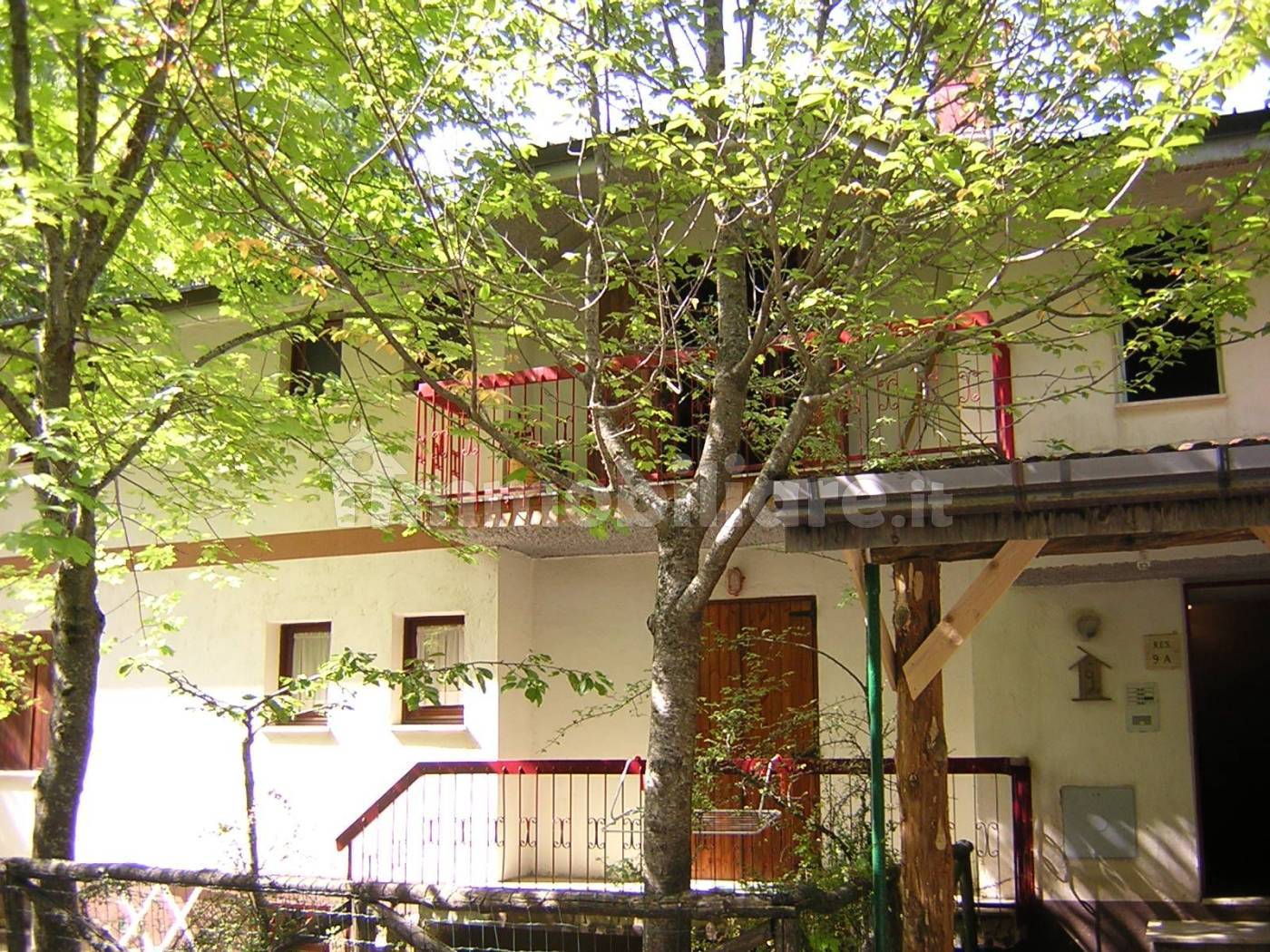Trilocale Località Cutura 9, Cutura, Taverna