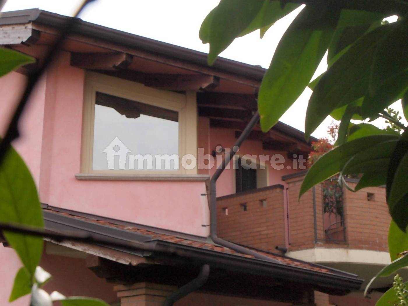 Terratetto plurifamiliare Strada Chiaviche, Vigatto, Parma