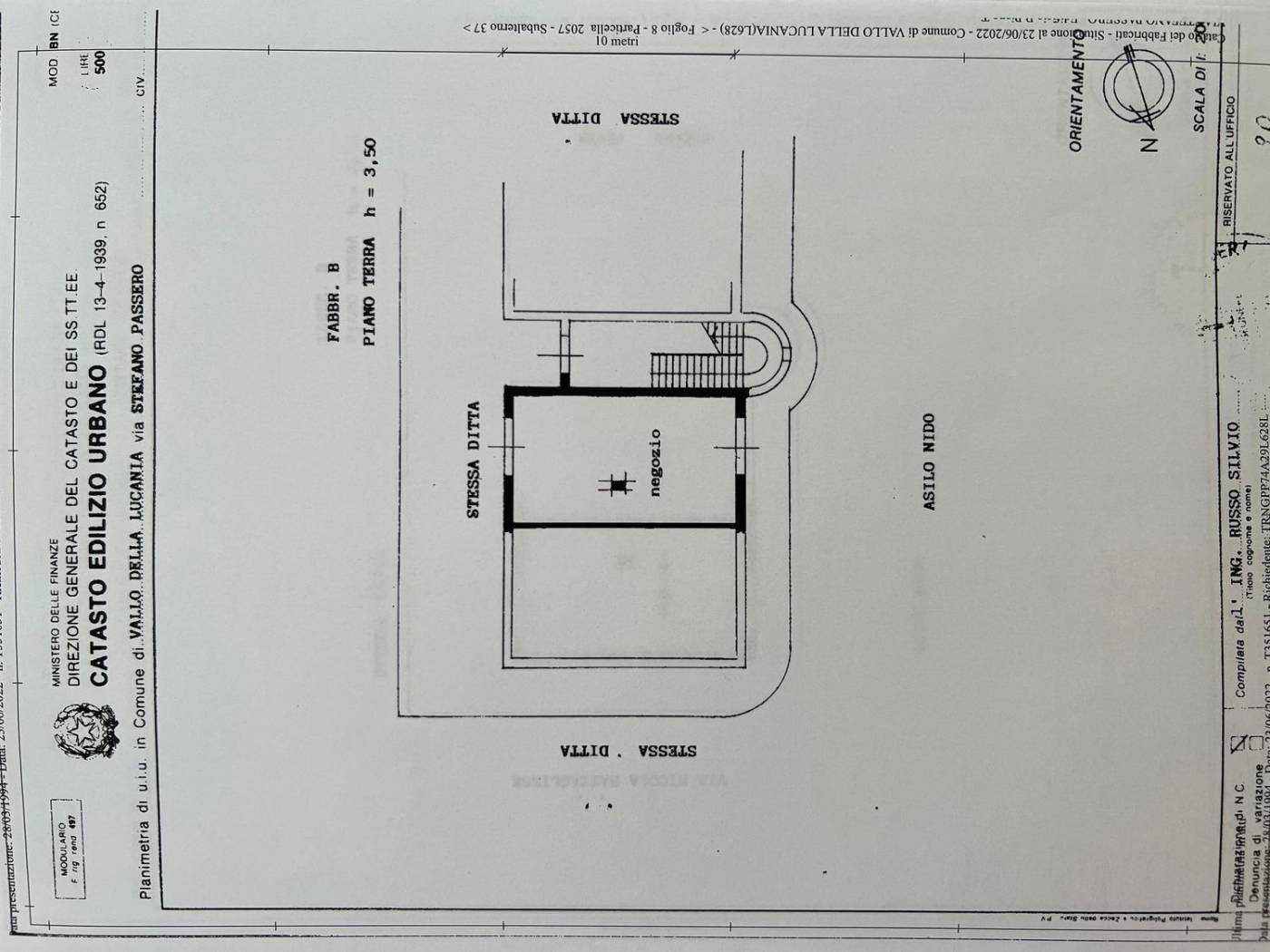 Locale commerciale in Vendita
