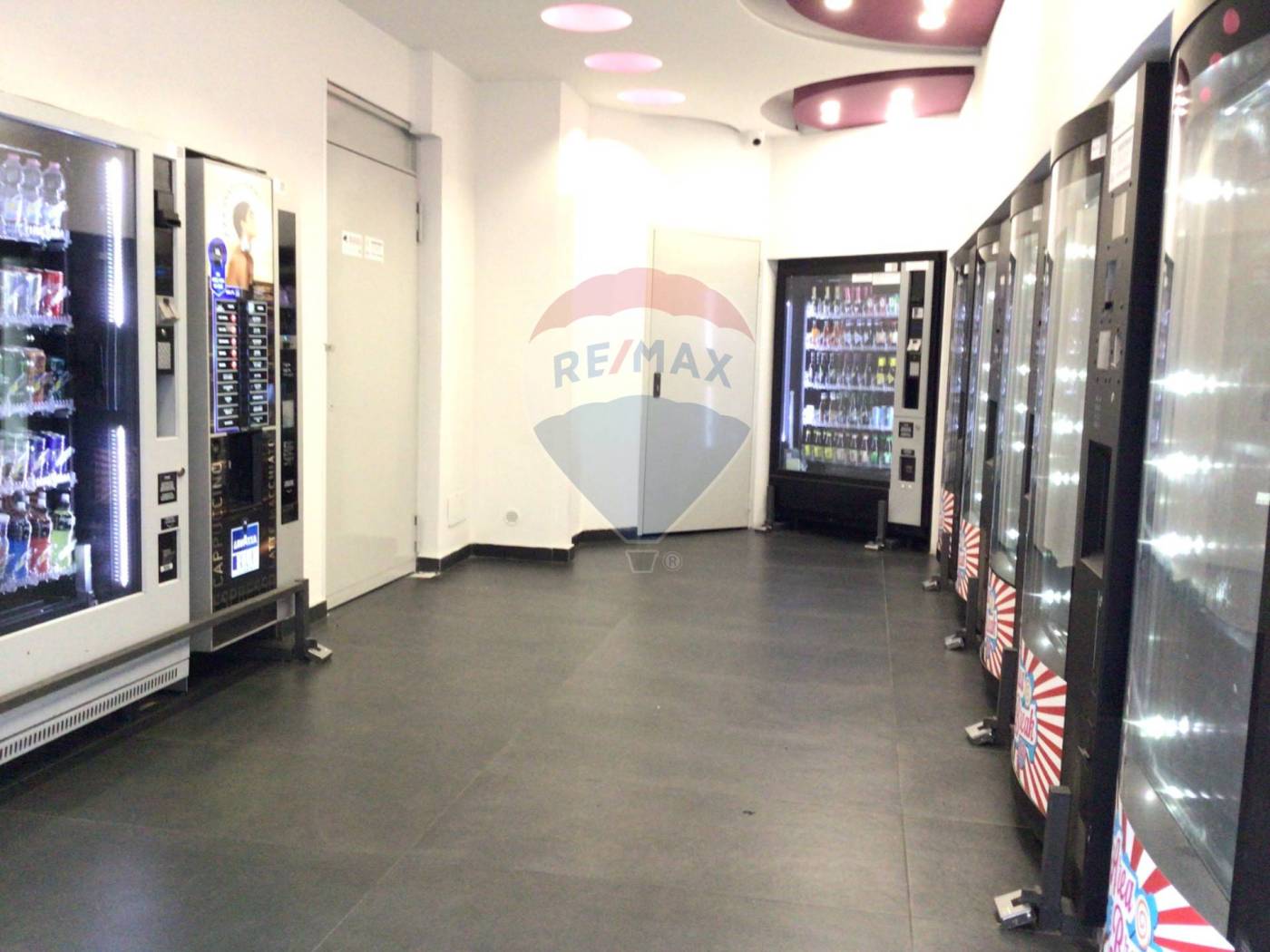 Negozio - Locale commerciale in Vendita