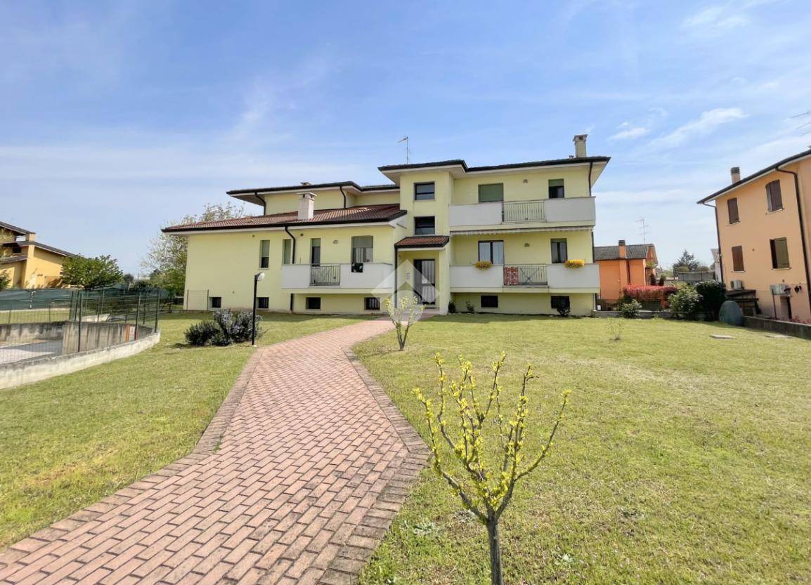 Trilocale via Giovanni Gentile 13, Marsiletti, Goito