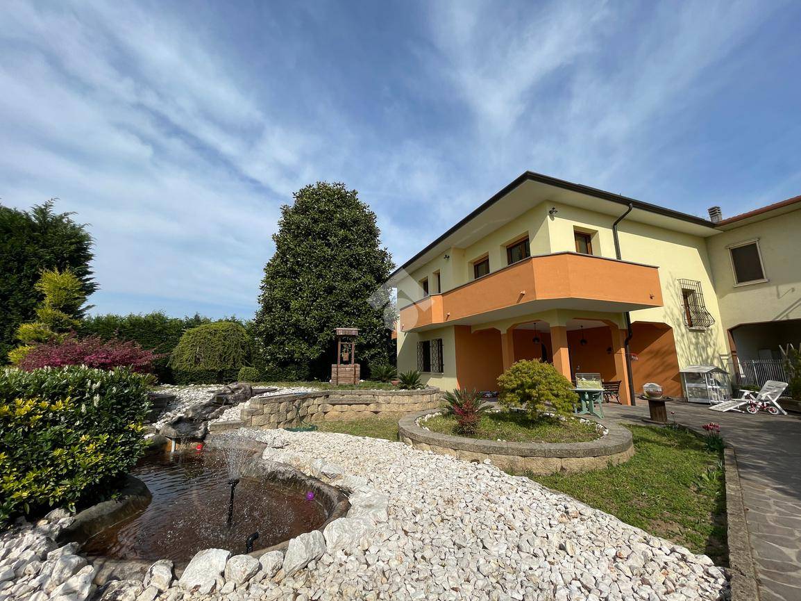 Quadrilocale via Sant&#x27;Apollonio 18, Fontanella Grazioli, Casalromano