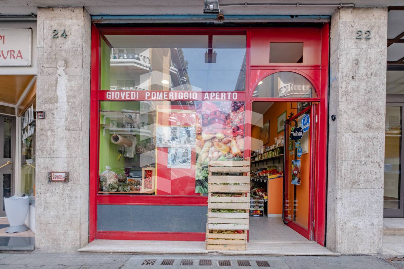 Locale commerciale in Vendita