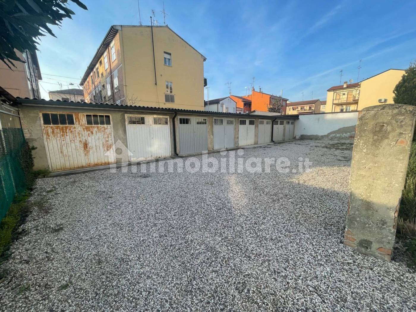 Garage - Box in Vendita