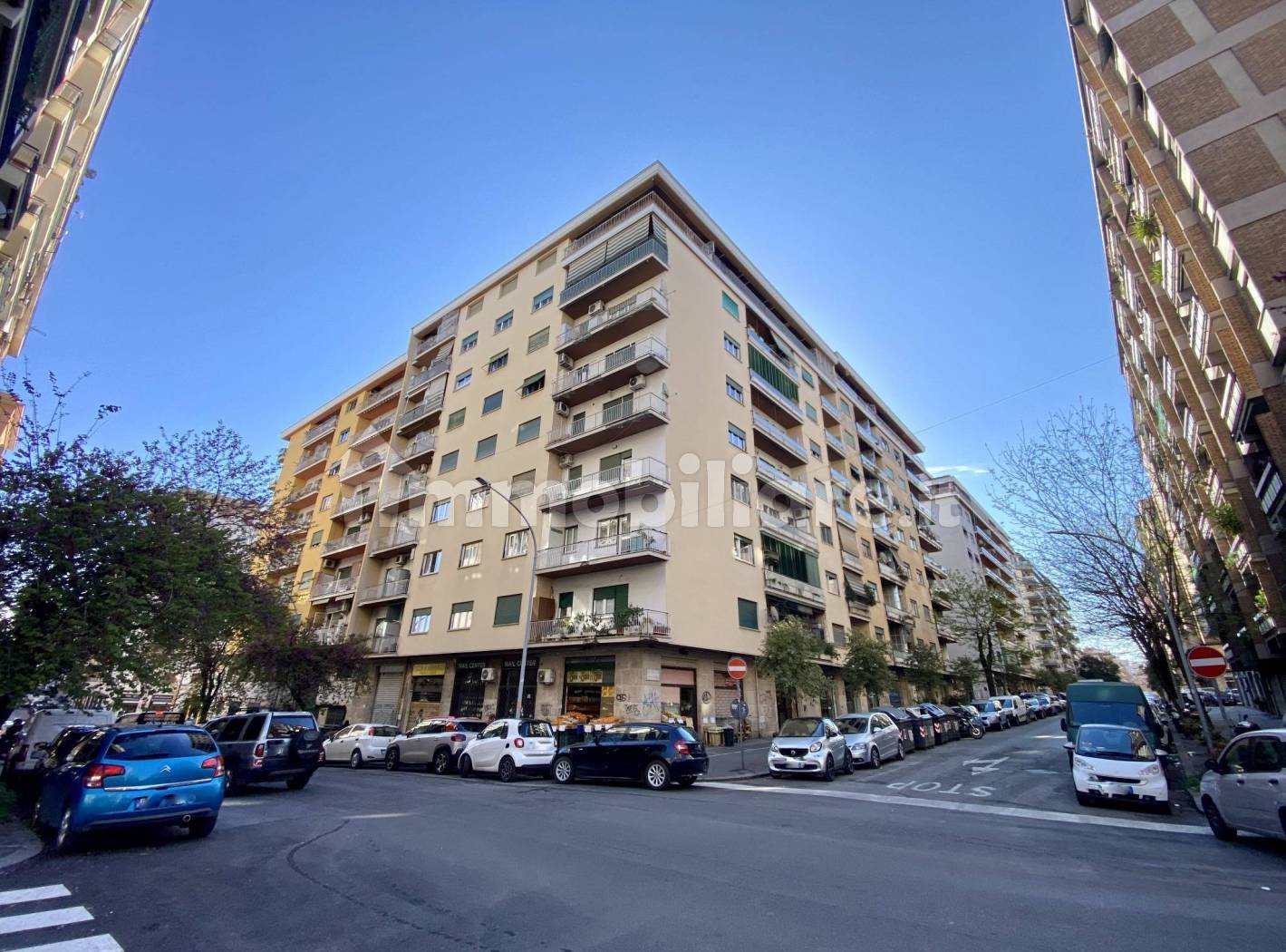 Trilocale via Tarquinio Prisco, Furio Camillo, Roma