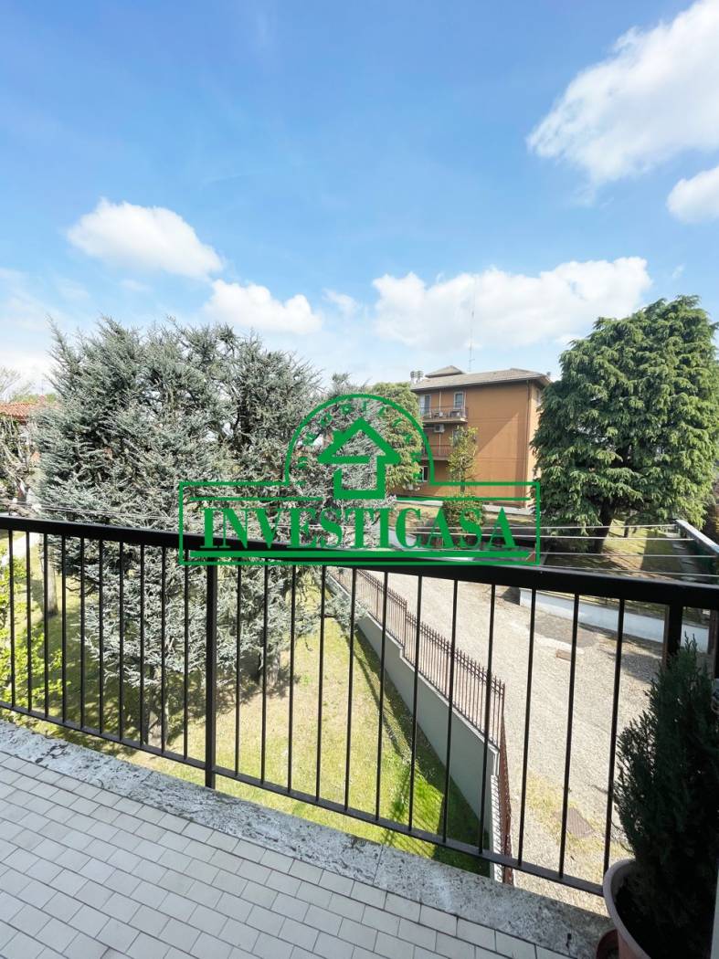 Trilocale buono stato, terzo piano, Crosione, Pavia