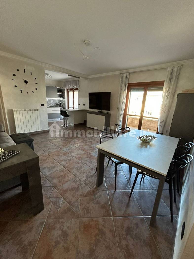 Appartamento via Giovambattista Viotti 2, Centro, Avezzano