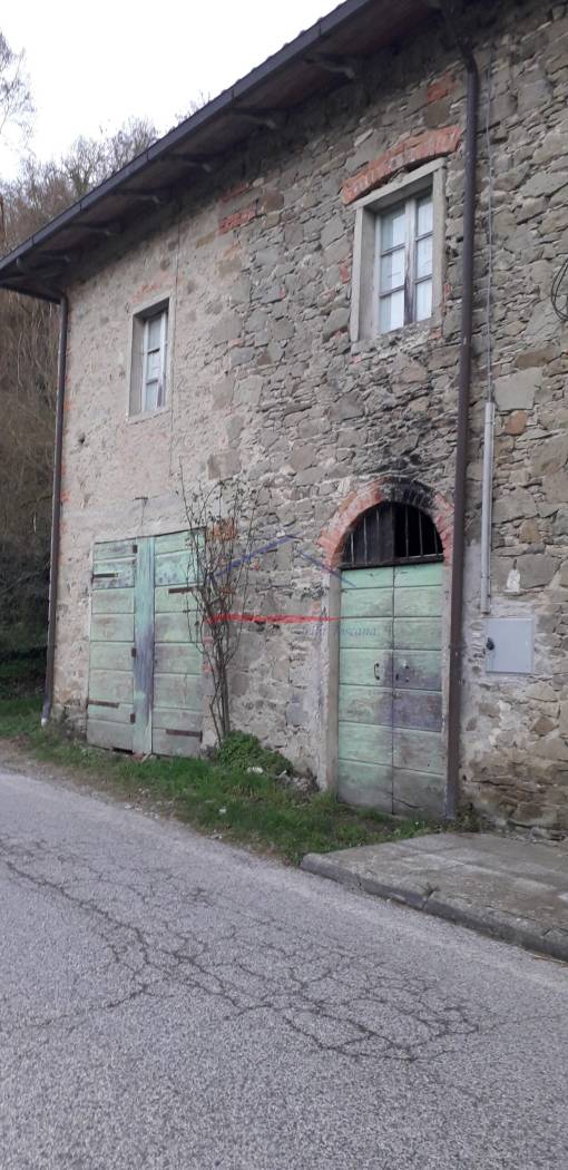 Appartamento Loc. La Zenna, Castel Focognano