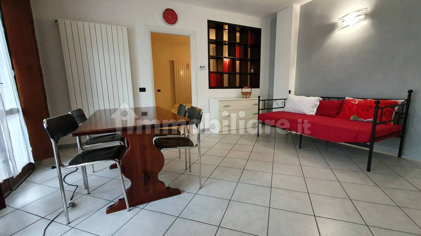 Bilocale vicolo della Fossa 5, Centro, Romagnano Sesia