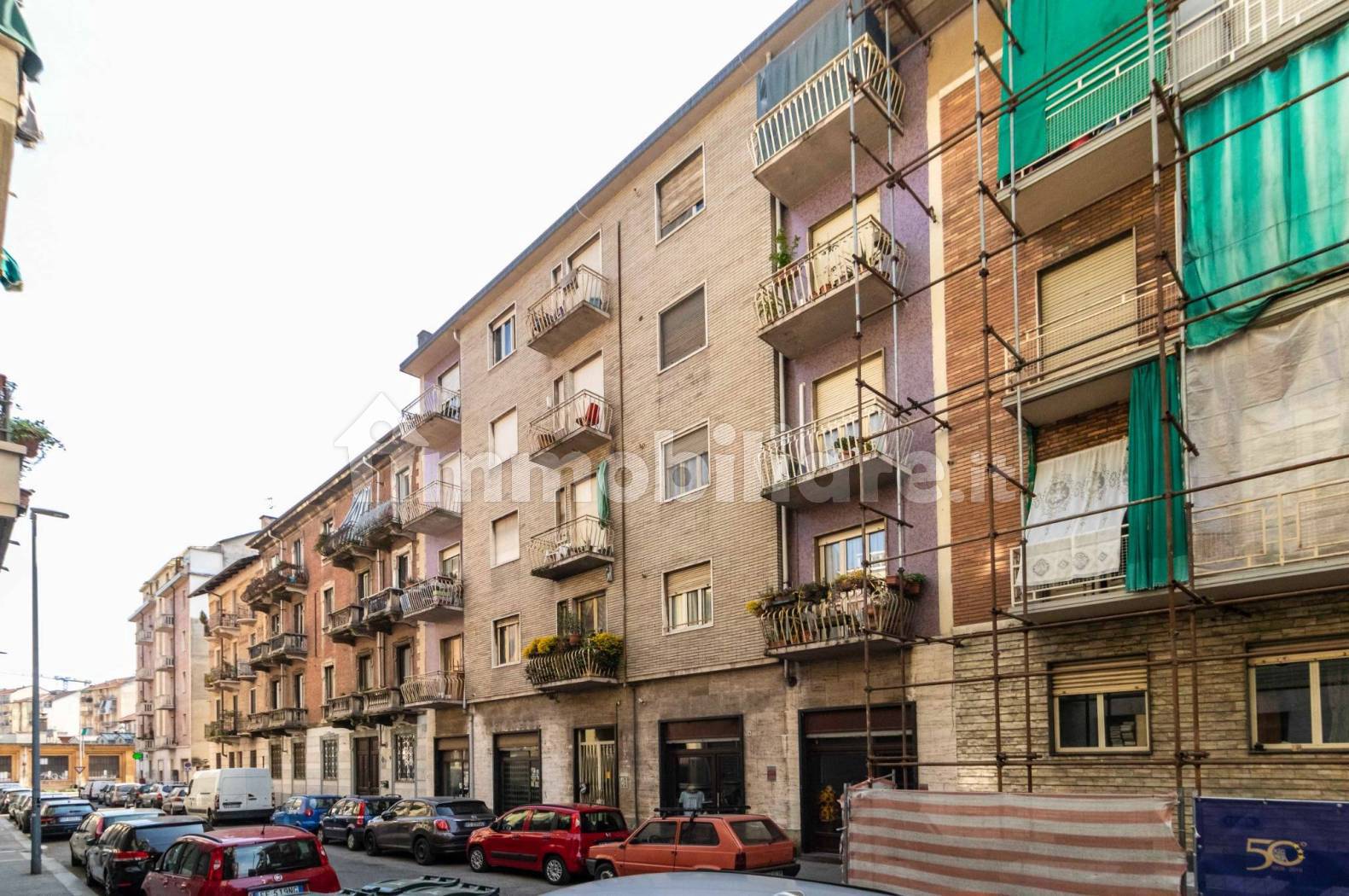 Trilocale via Beinasco 7, Aurora, Torino