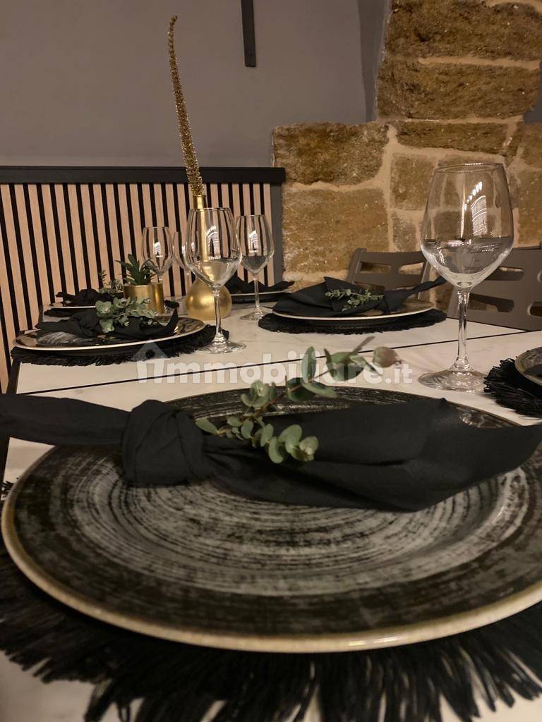 Cocktail bar in Vendita