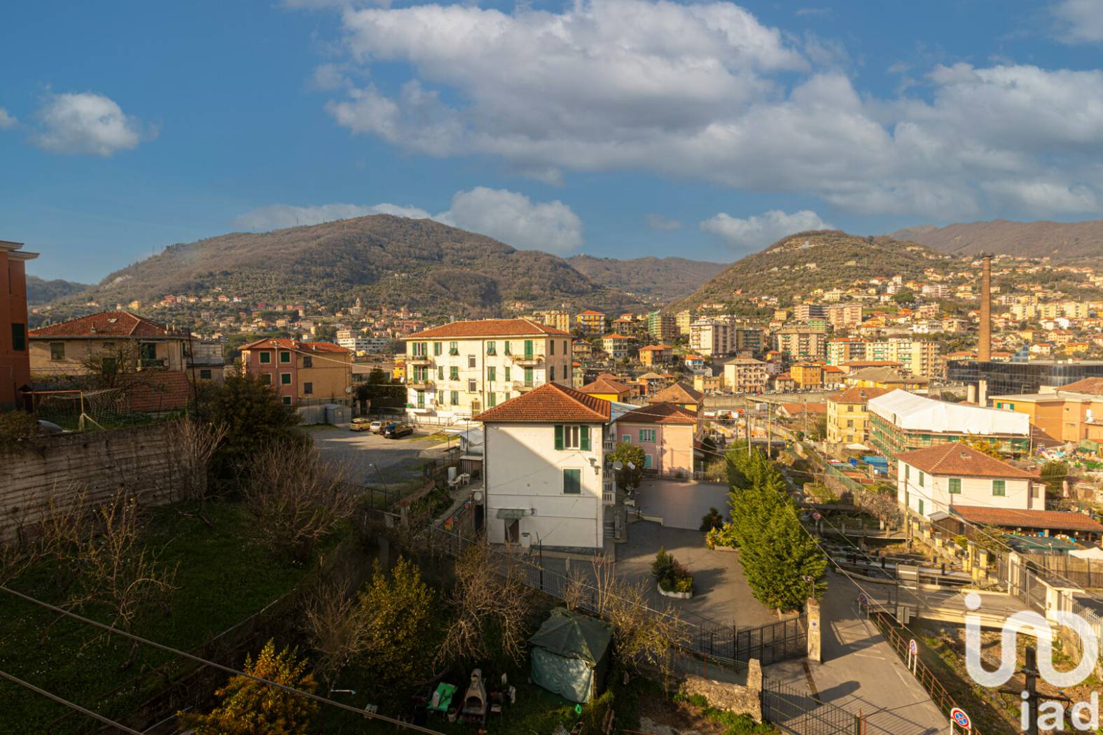 Appartamento via Rosata, Struppa, Genova