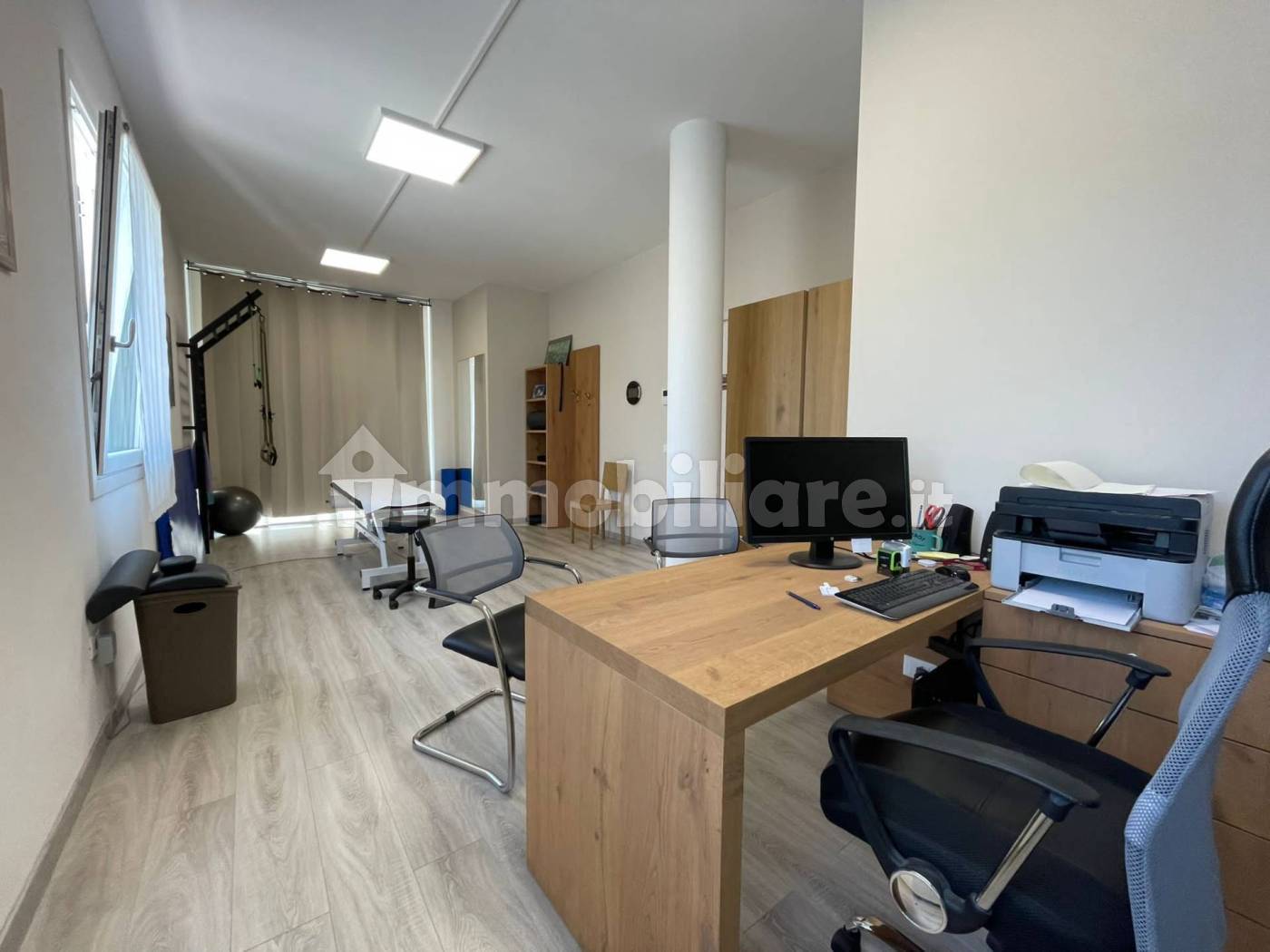 Locale commerciale in Vendita