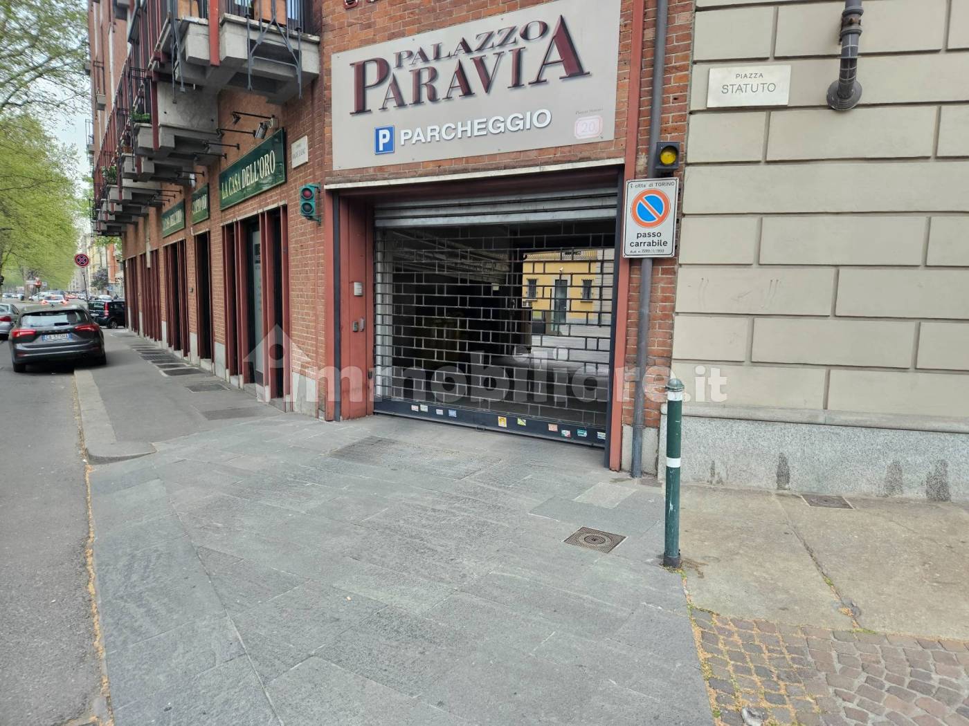 Posto auto - moto in Vendita