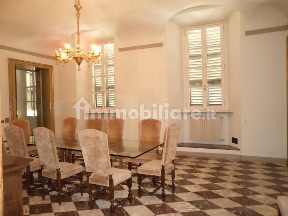 Appartamento 850 m², Centro Storico, Piacenza