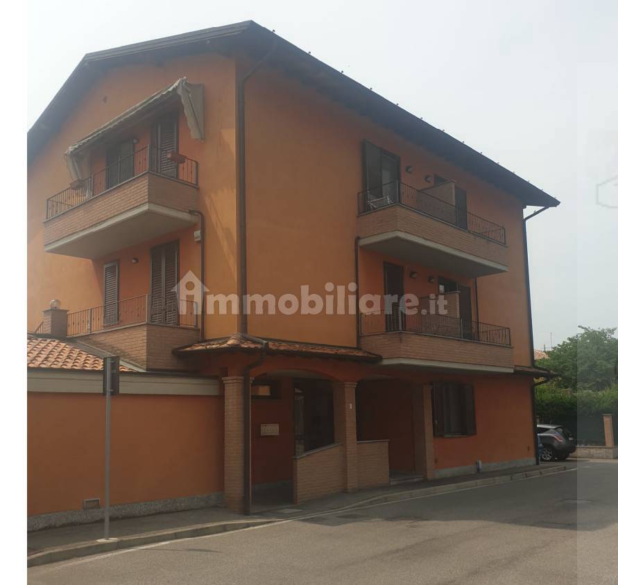 Appartamento all&#x27;asta via Martiri Resistenza 33/f, Casalpusterlengo