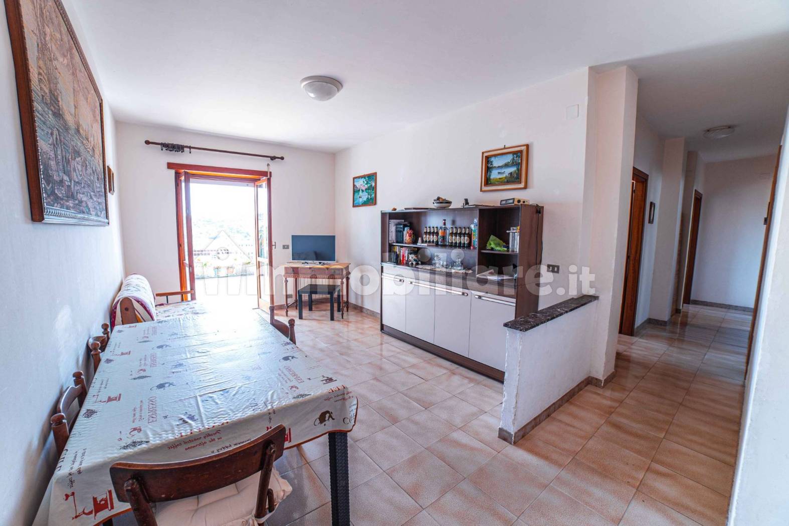 Trilocale via Canada, Gaeta