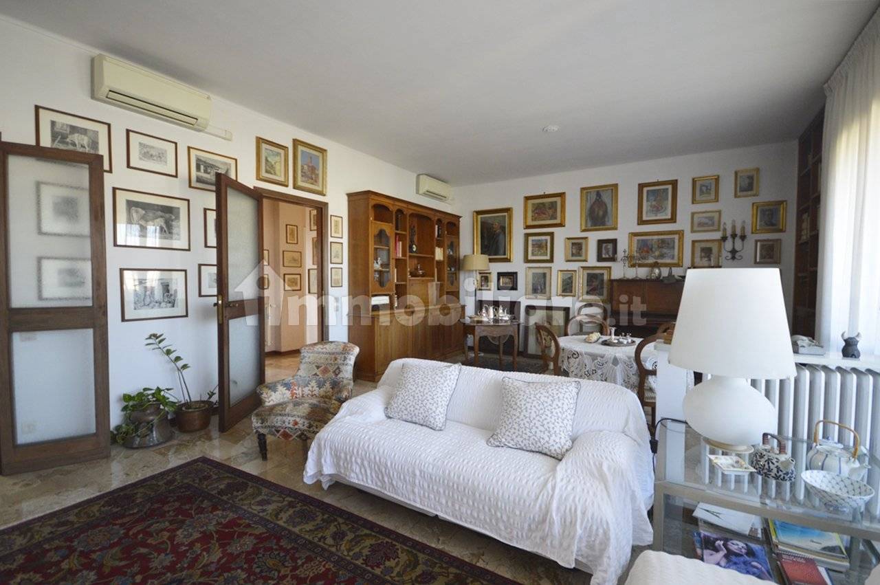 Appartamento viale Corsica 7, Ponte di Mezzo - Circondaria, Firenze