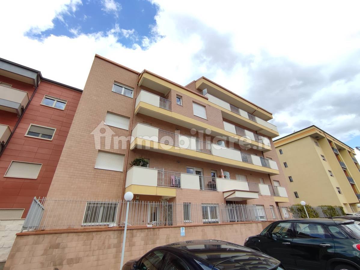 Quadrilocale via Amiternum, 37, Santa Barbara - San Sisto, L'Aquila