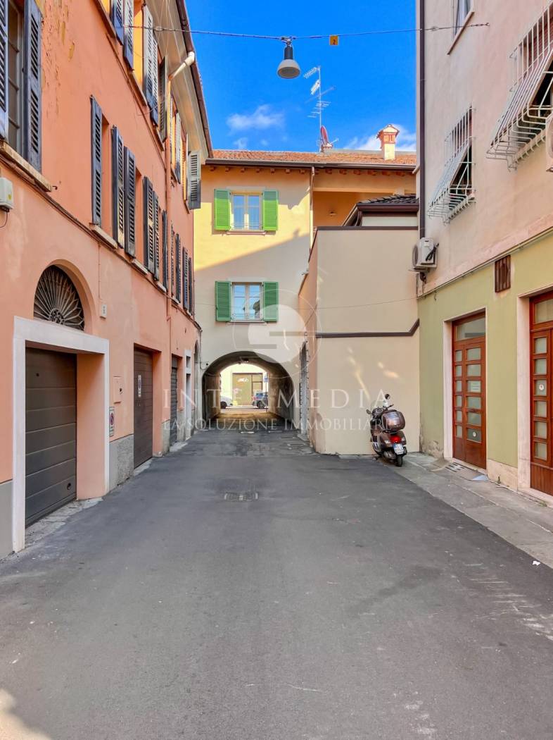 Trilocale vicolo Bredazzola 3, Magenta - Arnaldo, Brescia