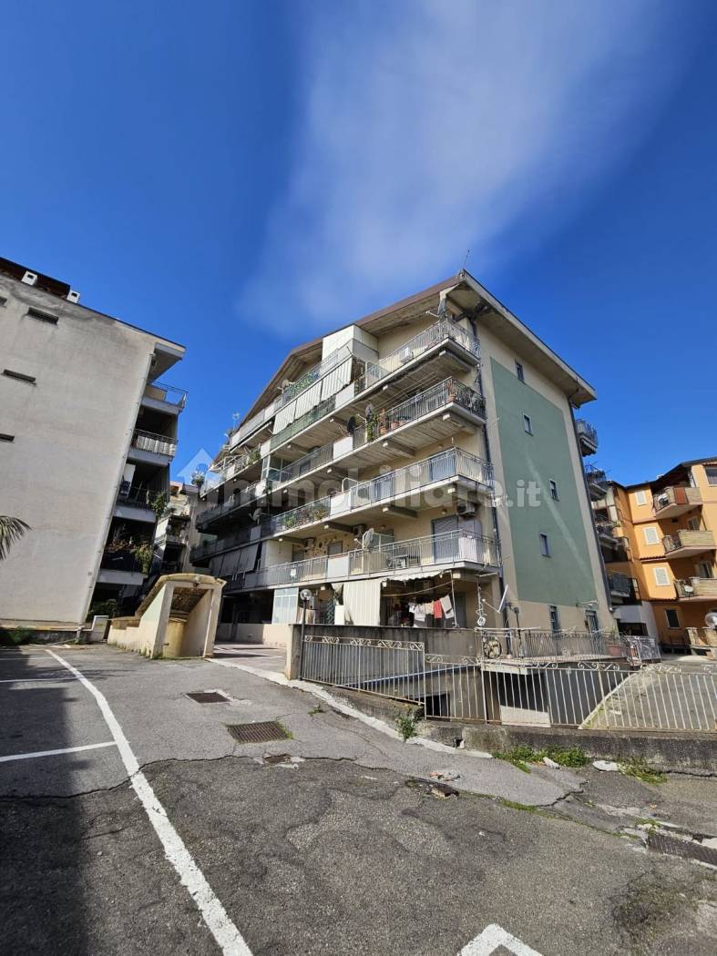 Trilocale via Sparagonà 463, Centro, Santa Teresa di Riva